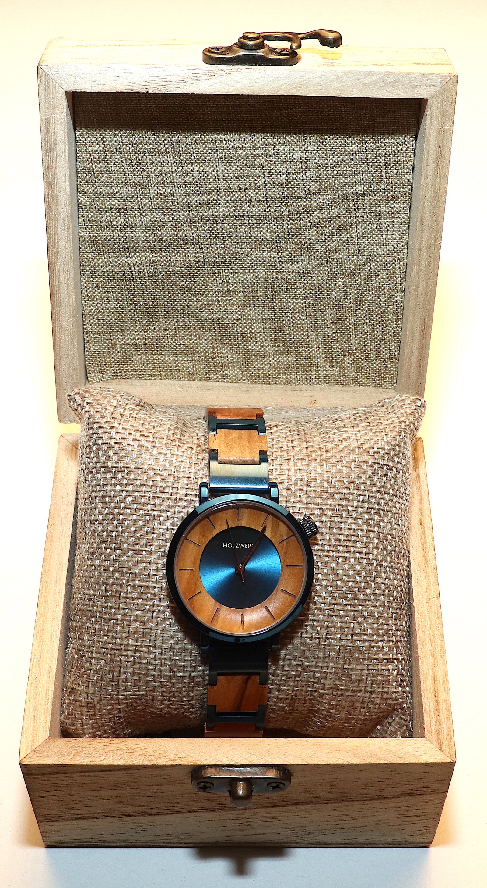 Clock "Vento" – HOLZWERK